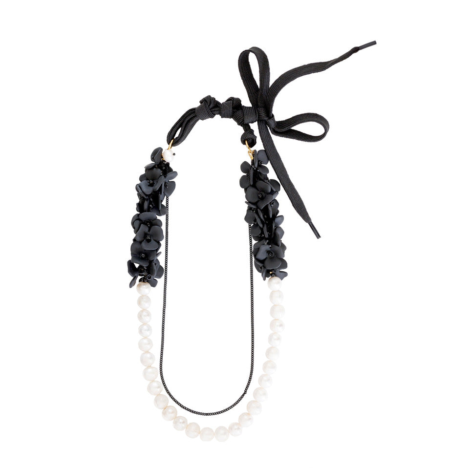Fleurs Pearls Necklace - melissacurry